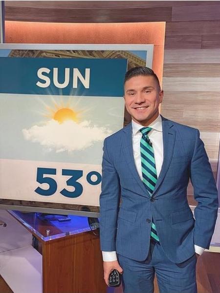 Apresentador é demitido após aparecer nu em site adulto - Plena Mulher