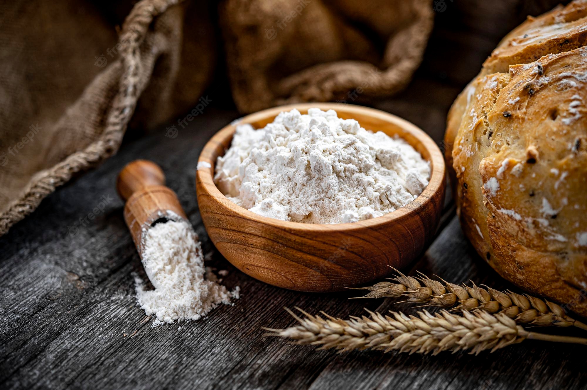 Farinha de trigo: os tipos e como utilizá-los da melhor forma - Plena ...